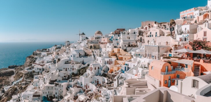 The Architecture of Oia - Secret Hotels